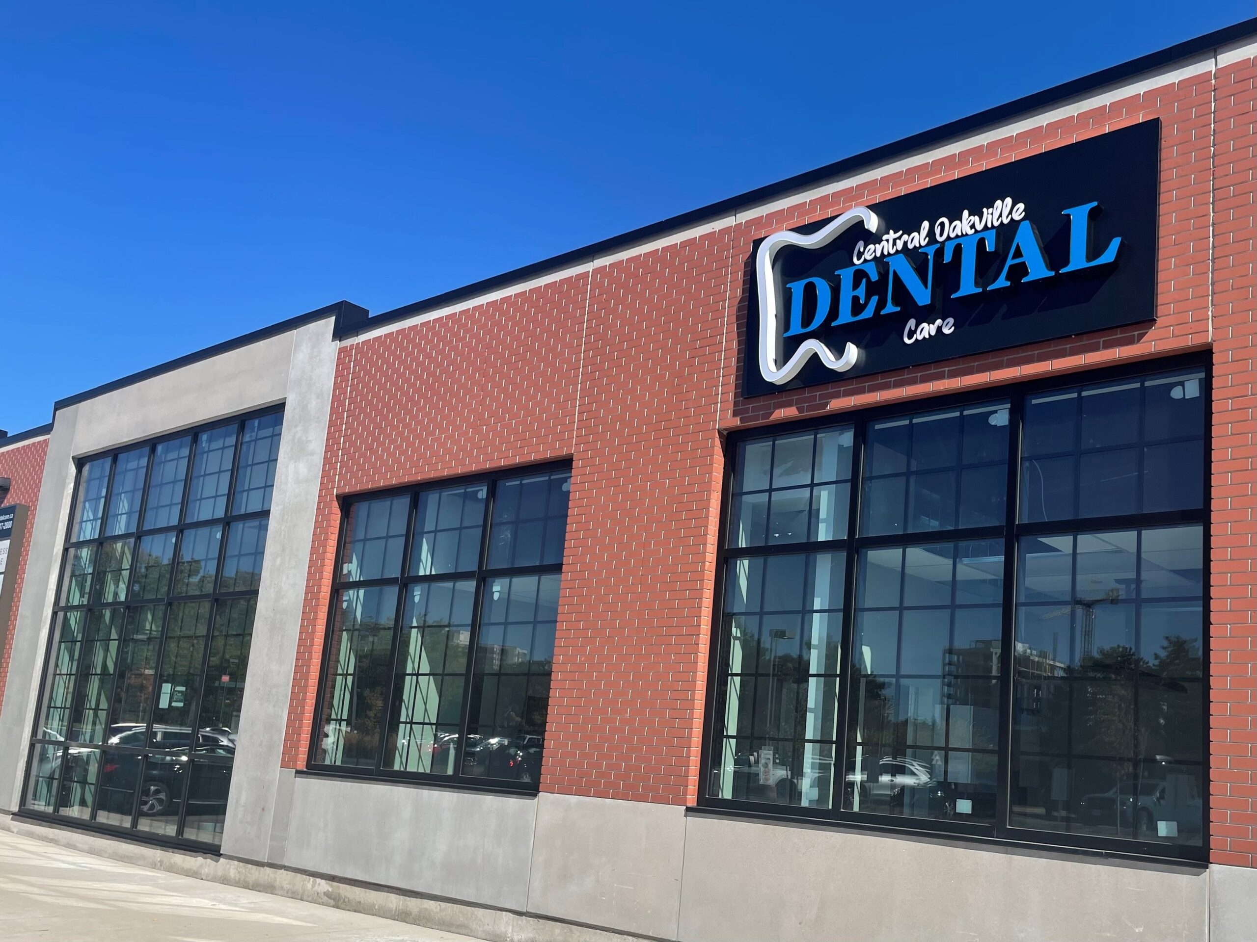 Dentist in Oakville | Dental Clinic | Central Oakville Dental Care